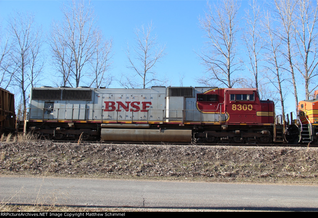 BNSF 8300